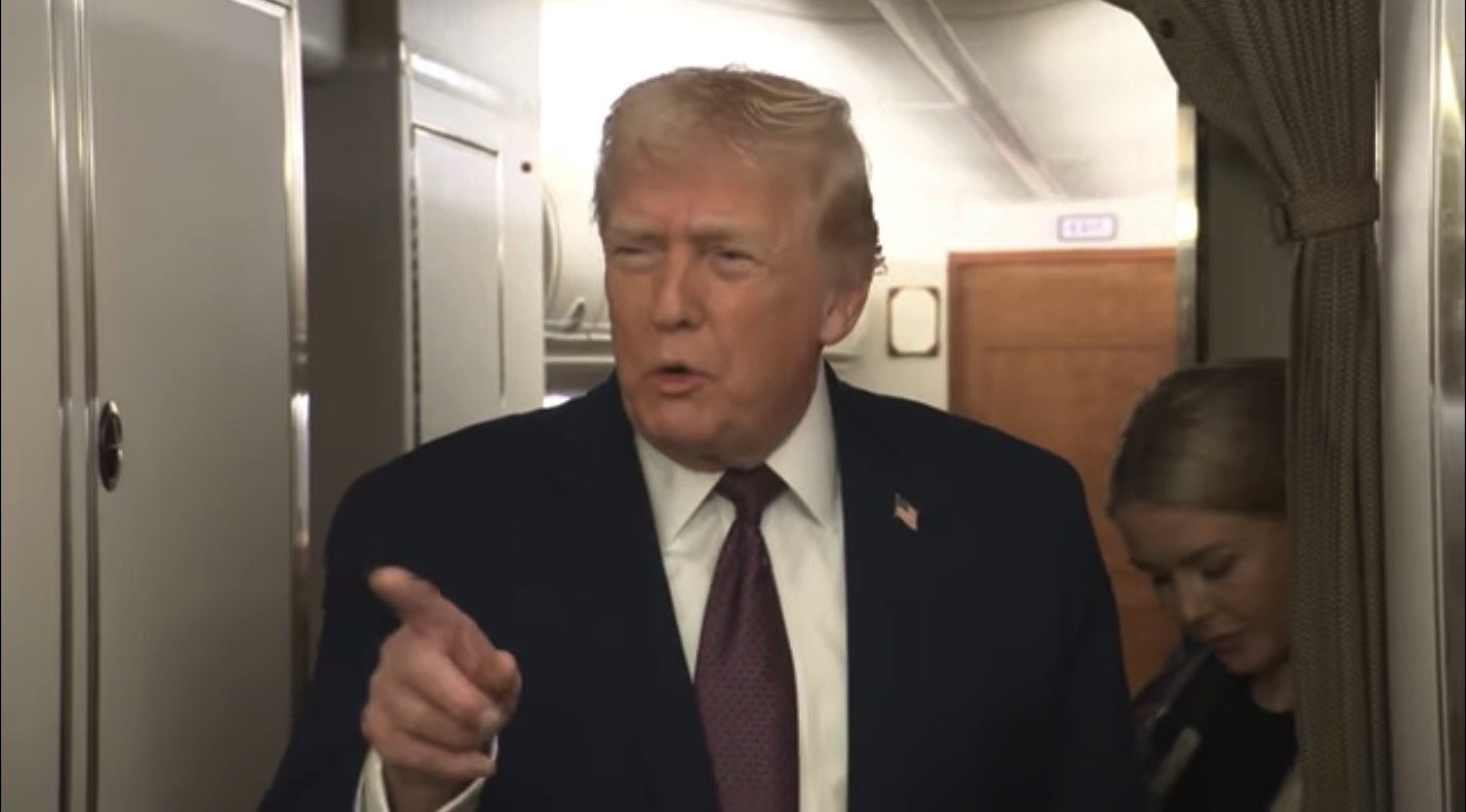 Trump Schools CNN Reporter on Air Force One