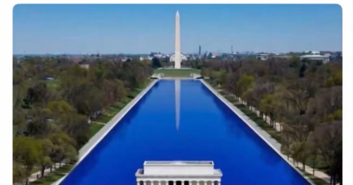 VIDEO: Vandals Cut Blue Sealant From Lincoln Memorial Reflecting Pool ...